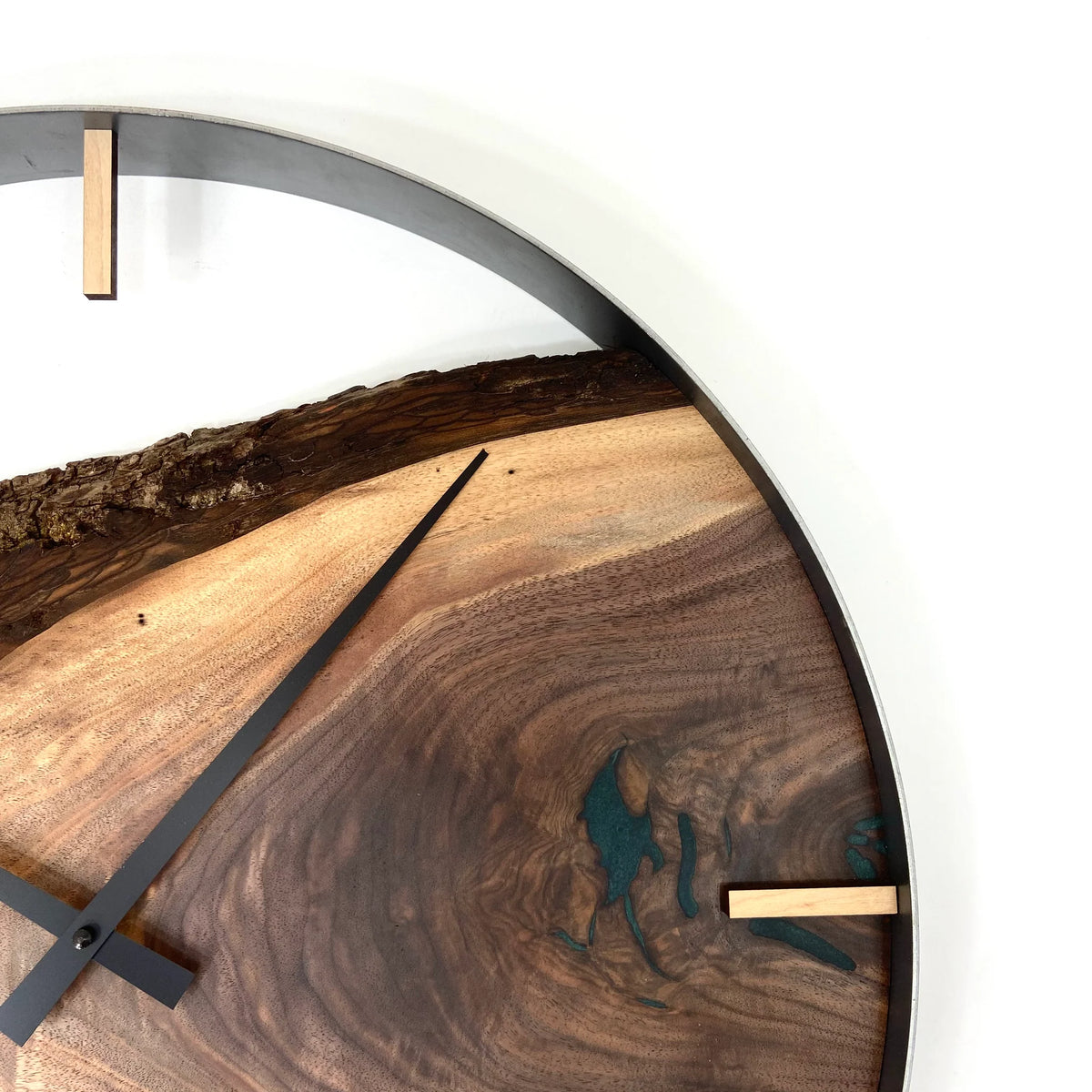 21” BLACK WALNUT LIVE EDGE WOOD CLOCK FT. EMERALD GREEN EPOXY INLAY ...